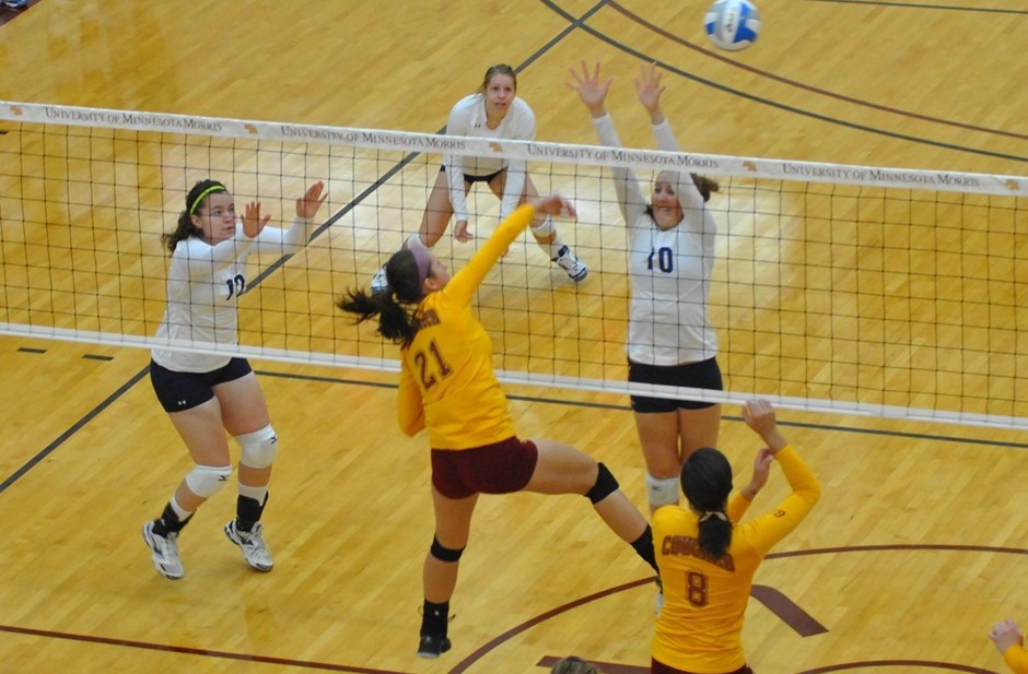 Hannah Knott - Women's Volleyball - University of Minnesota Morris ...